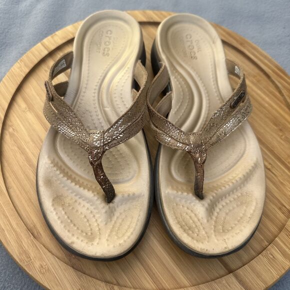 CROCS | Shoes | Crocs Capri V Thong Flip Flop Sandals Womens Size 7 Tan ...